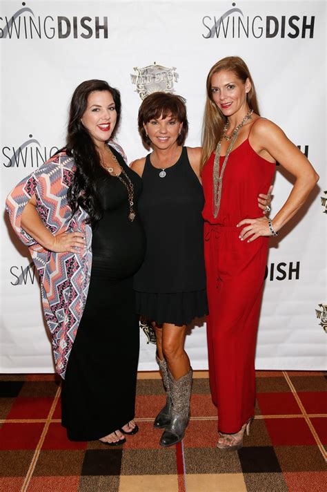 Shelley Covel Rowland Is A Designer Facts About Toby Keiths Daughter