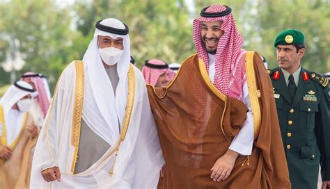 ولي العهد السعودي يستقبل قادة ورؤساء وفود الدول المشاركة في «قمة جدة