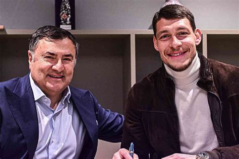 Belotti Alla Fiorentina Lex Attaccante Della Roma Arriva In Prestito