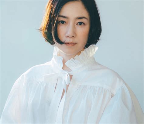 原田知世 デビュー40周年、ずっと変わらない透明感の秘密 エンタメラッシュ