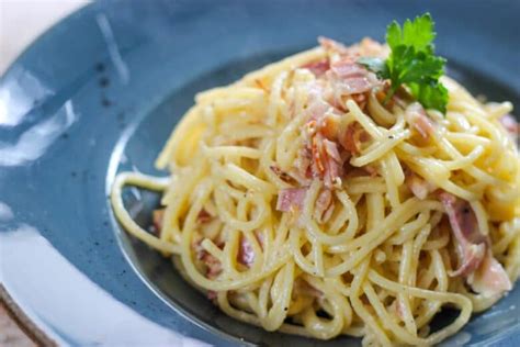 Delicious Pasta Carbonara Recipe Scrappy Geek