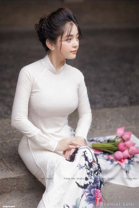 Gái Xinh Mặc áo Dài Trắng Tinh đẹp Duyên Dáng Của Nữ Sinh Năm 2019