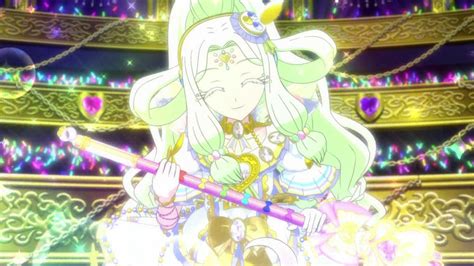 【写真 1 10枚】「プリパラ」の新シリーズ「神アイドルシリーズ」のゲーム画面（c）t－arts／syn Sophia／テレビ東京／pp3製作