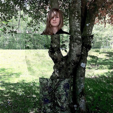 how does a real life invisibility cloak work