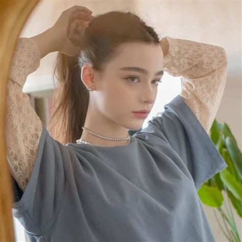 ロシア美女の色気に卒倒。ダシャ・テゥアランから目が離せない。 Forza Style｜ファッション＆ライフスタイル[フォルツァスタイル]