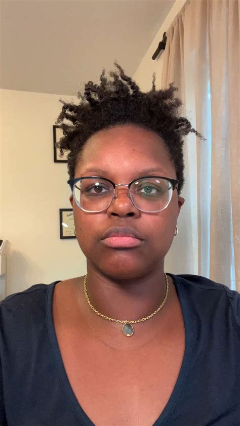 Nicole Love Clinical Social Work Therapist Indianapolis In 46204