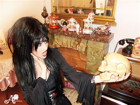 Elvira Mistress Of The Dark Cosplay By Annaryshining On Deviantart