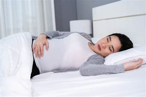 Posisi Tidur Yang Baik Untuk Ibu Hamil – Newstempo