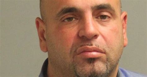 Glen Burnie Man Charged With Stealing E Reader From Parked Car Cbs