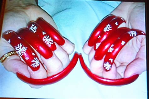 Pin By Marc Maus On Lange Nägel Long Red Nails Long Nails Red Nails