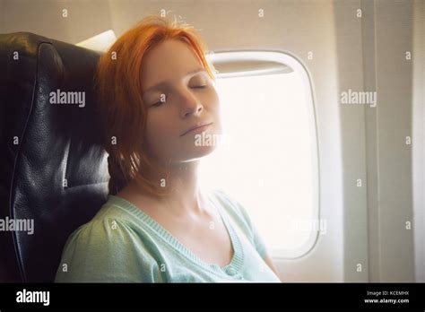 Avion De Transport De Femme Banque De Photographies Et Dimages à Haute