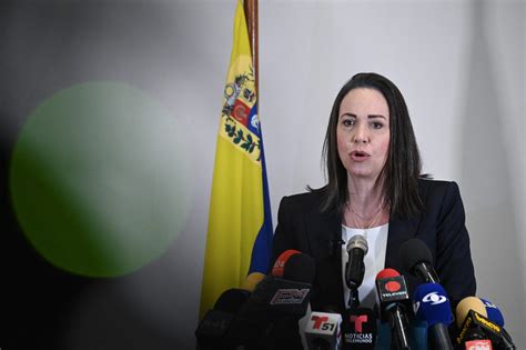 La Sensual Producción De Érika Mitdank Infobae