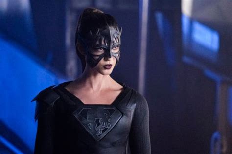 Supergirls Nicole Maines Talks About Being Tvs First Transgender