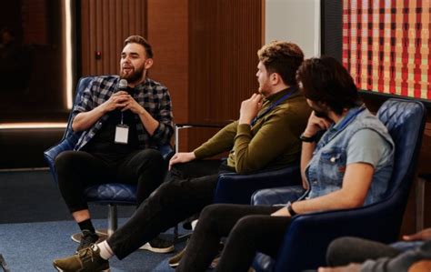 Cara Agar Lancar Public Speaking Bahasa Inggris