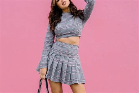 27 Cutest Outfit Ideas With Mini Skirt Hi Giggle