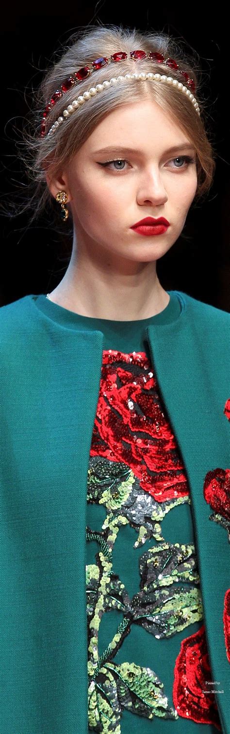 Dolce And Gabbana Collections Fall Winter 2015 16 Collection Details