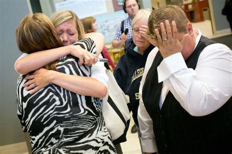 justice kennedy temporarily blocks ruling allowing gay marriage in
