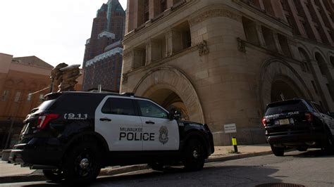 Milwaukee City Attorney Moves To Settle Police Lawsuits For 200 000