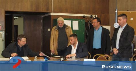ГЕРБ СДС регистрира 14 кандидати за депутати водачът Десислава
