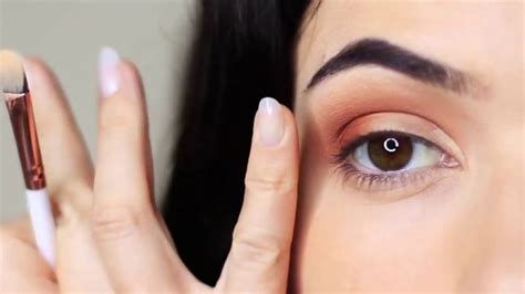 Beginners Eye Makeup Tutorial Parts Of The Eye How To Apply Eyeshadow 1