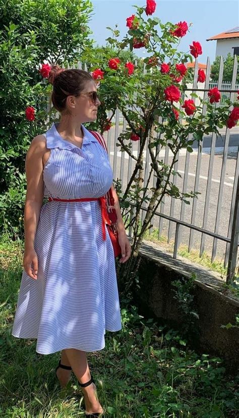 Pin Von Mac Auf Busty Dress Up 3 Anziehsachen Frau Anziehen