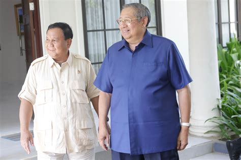 Peristiwa Politik Akhir Pekan Prabowo Bertemu Sby Anies Bersua Jk