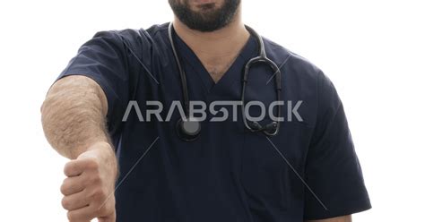 وظائف ومهن طبية في القطاع الصحي ،مفهوم الرعاية الصحية و الطب، بورتريه