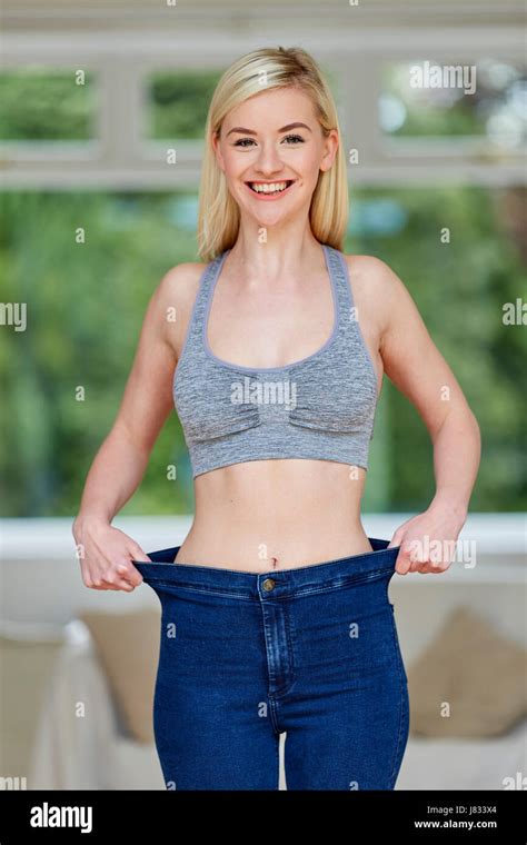 Midriff Blond Banque De Photographies Et Dimages à Haute Résolution