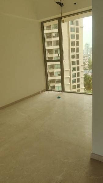 Buy 3 Bhk Flat Apartment In Transcon Triumph Off Link Road Andheri West