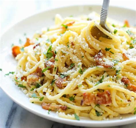 Spaghetti à La Carbonara Au Cookeo Un Délicieux Plat De Pâtes Aux