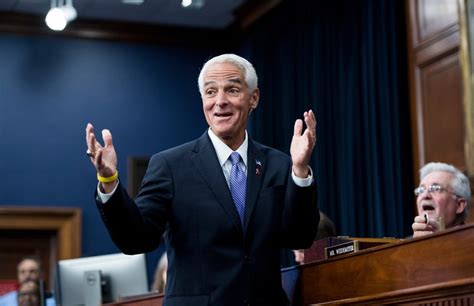‘youre The Boss Charlie Crist Joins Local Hispanic Leaders To