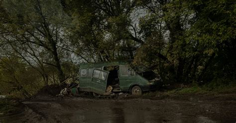 Ukrainians Recount Frantic Russian Retreat The New York Times