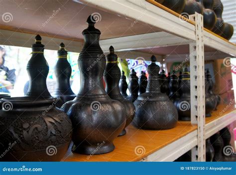 Traditional Malaysian Pottery That Has Been Commercialized Editorial