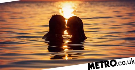 We Have More Adventurous Sex When Were On Holiday Says Survey Metro