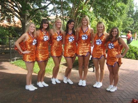 Pin By Linds On Girly Game Day Cheer Outfits Dance Uniforms College