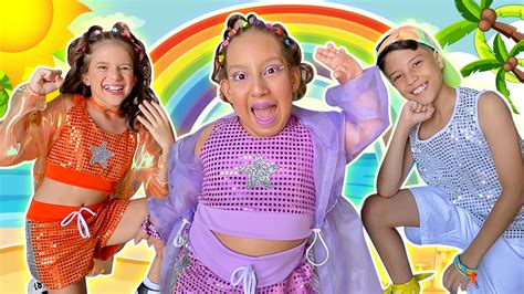 Maria Clara E Os Melhores Vídeos De 2022 Mc Divertida Maria Clara E