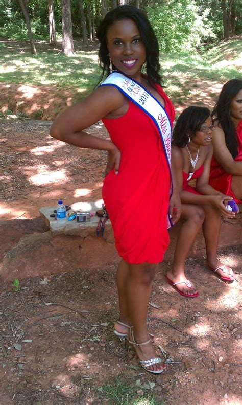 Sheray Franklin Miss Black Oklahoma Usa 2010 2011 Red Dress Photo