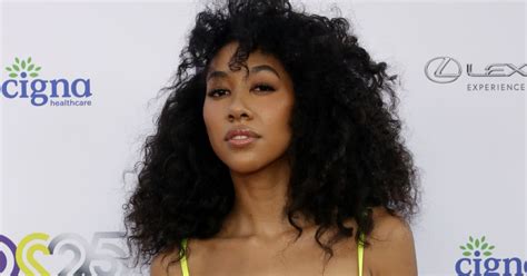 Aoki Lee Simmons Is Dating A Man The Same Age As Her Father And Fans