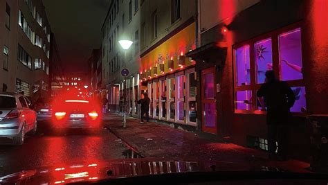 Nordrhein Westfalen Sexualstraftäter Gingen Zur Therapie Ins Bordell