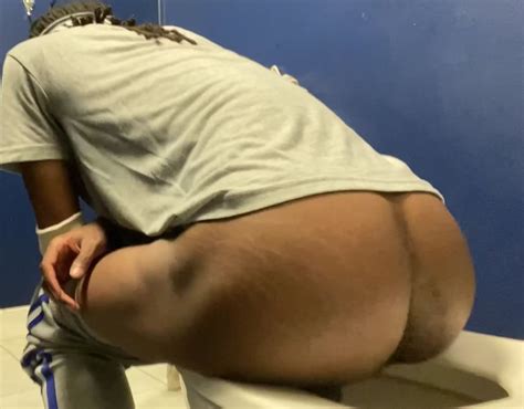 Male Voyeur Black Butt Sitting On Toilet …