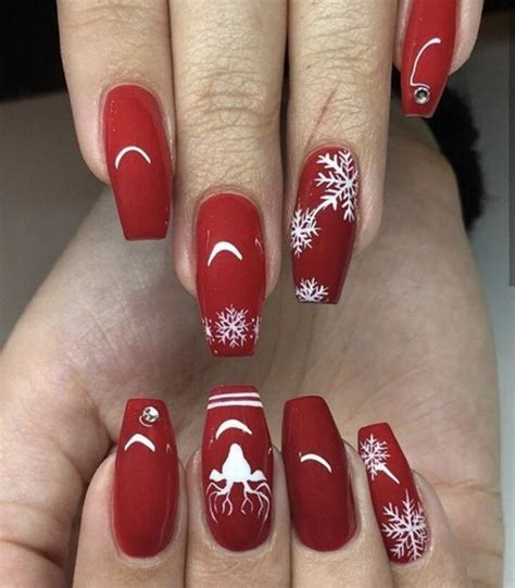 50 Festive Red Coffin Christmas Nails To Inspire You Xuzinuo Page 42