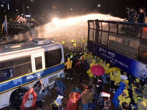South Korea Protesters And Police Clash In Seoul As Sewol Ferry