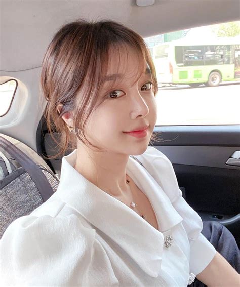 チョ・ミニョンさんのインスタグラム写真 チョ・ミニョンinstagram 「어제 잘 배웅하고 오는 길 날씨가 마져 너무 따듯하고