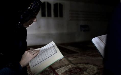 Manfaat Membaca Al Quran Untuk Kecantikan Abigail Cameron