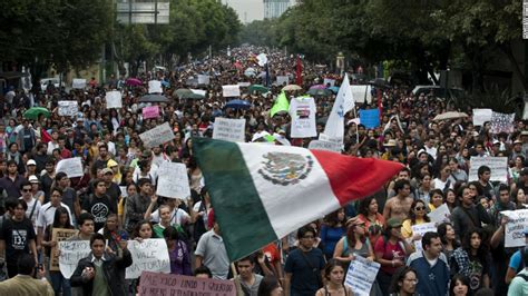 Mexicos Peña Nieto Calls For New Debate On The Drug War