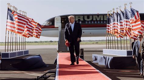 Witness Testimony Helps Prosecutors Advance Trump Election Case The