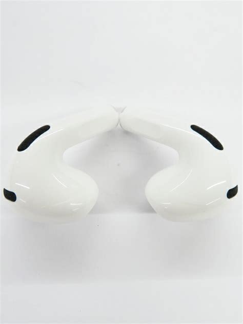 【apple】アップル『magsafe充電ケース付きairpods 第3世代』mme73j A 完全ワイヤレスイヤホン 1週間保証【中古