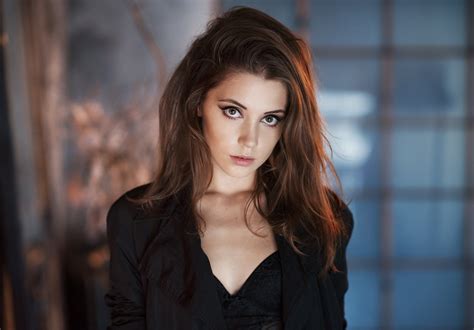 Depth Of Field Auburn Hair Long Hair Brown Eyes Portrait Ksenia