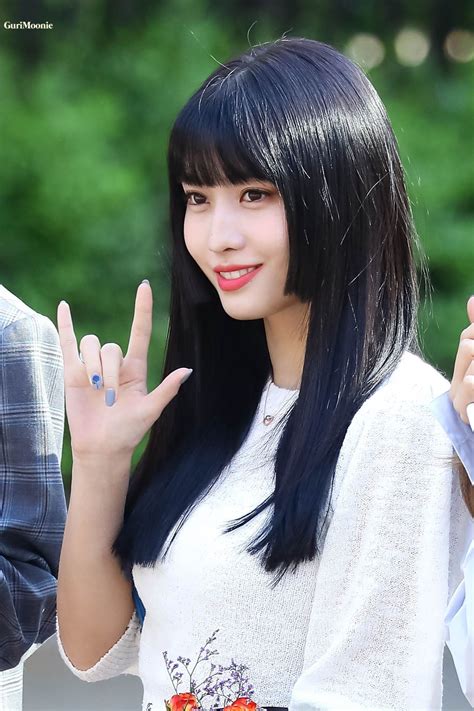 Twice Momo 190503 Kbs Music Bank Momo Momo Hime Hair Hime Hair