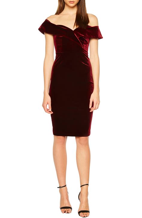 Lyst Bardot Bella Off The Shoulder Velvet Dress In Black